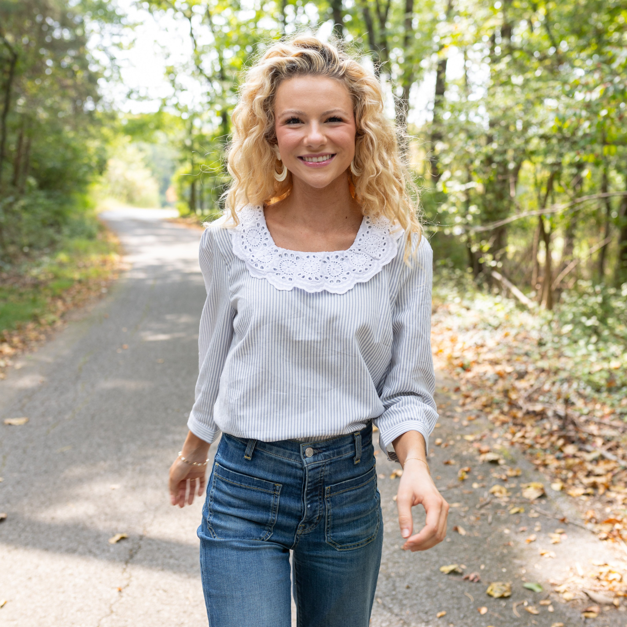 The Louise Striped Top With Eyelet Collar – The Well Appointed House