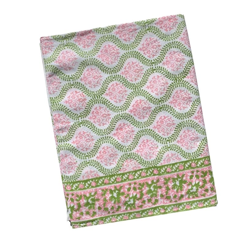 Garden Vines Tablecloth in Pink – The Well Appointed House